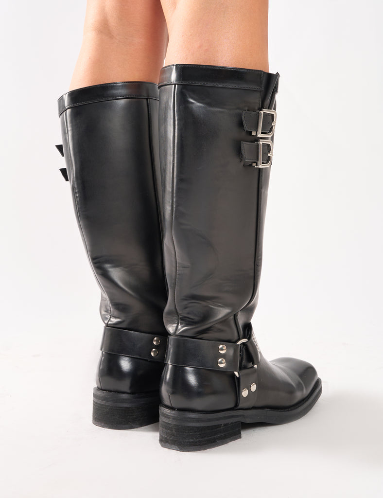 Sirius Black Vintage Wide Fit Buckle Knee Hight Flat Boots | Public Desire